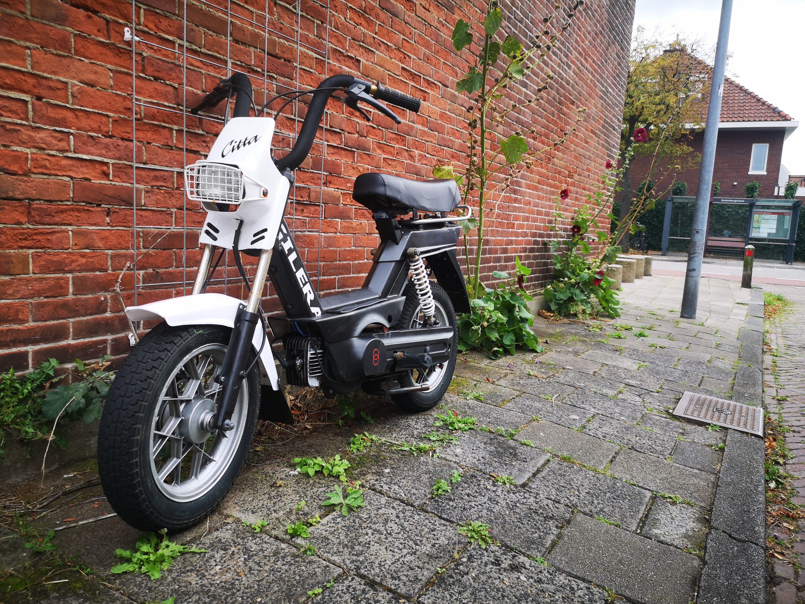 D66 Haarlem — D66-voorstel voor schone en stille brommers aangenomen