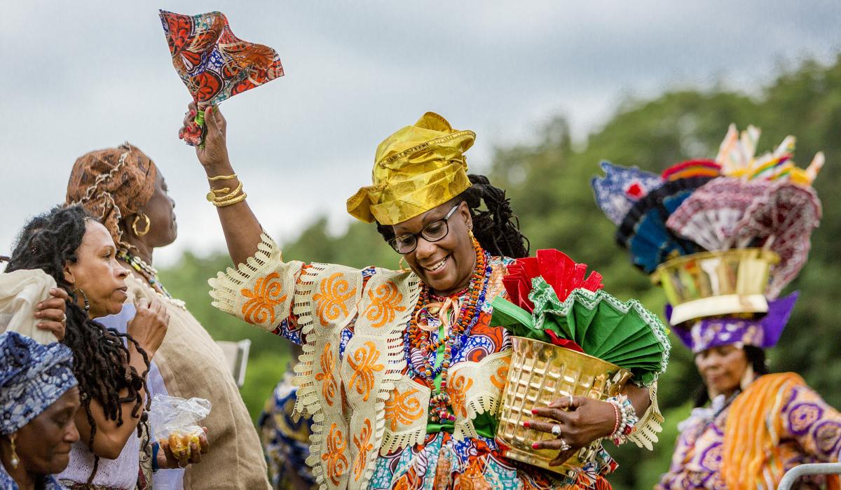 D66 Rotterdam — Een komma, geen punt: Keti Koti in Rotterdam